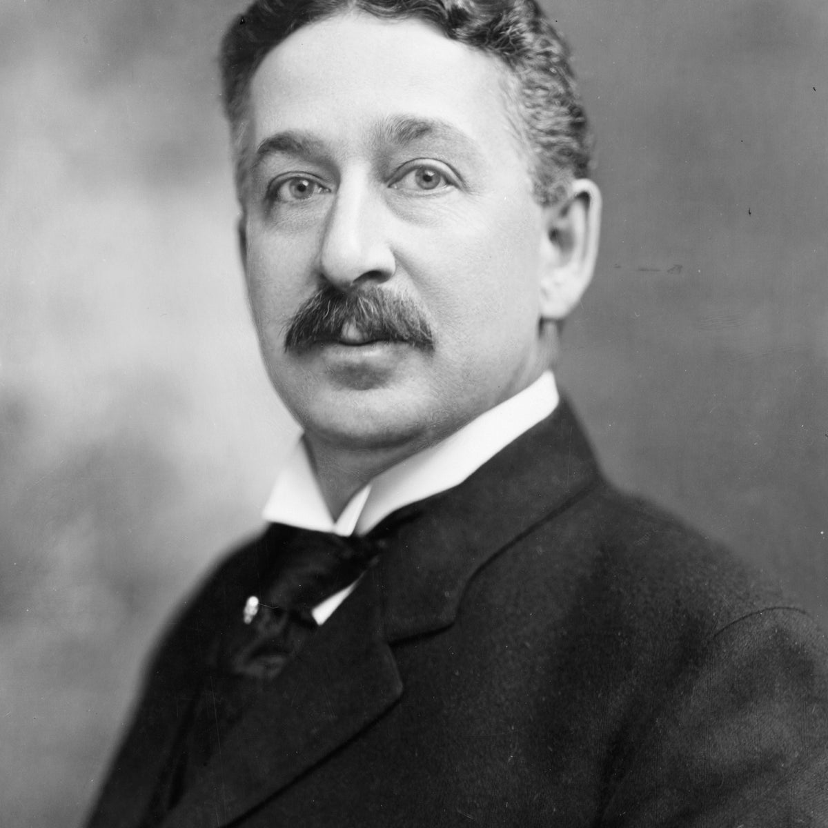 Controversy and Lesser-Known Facts about King C. Gillette and His Comp ...