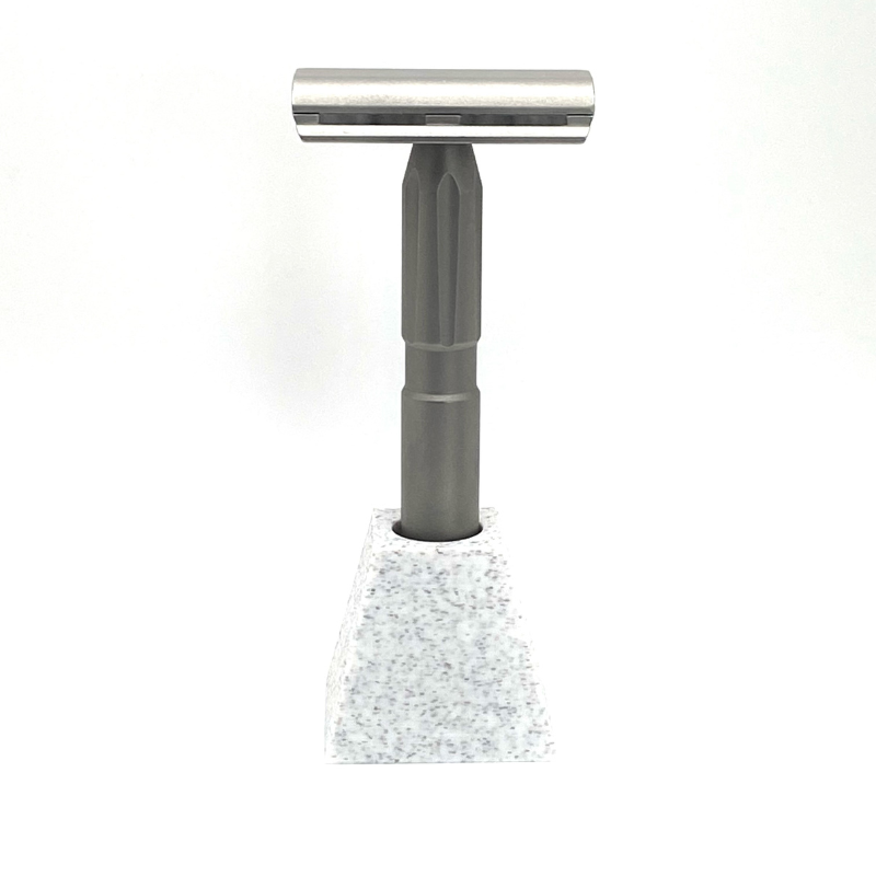 Travel Shaving Gear and Accessories – The Razor Company