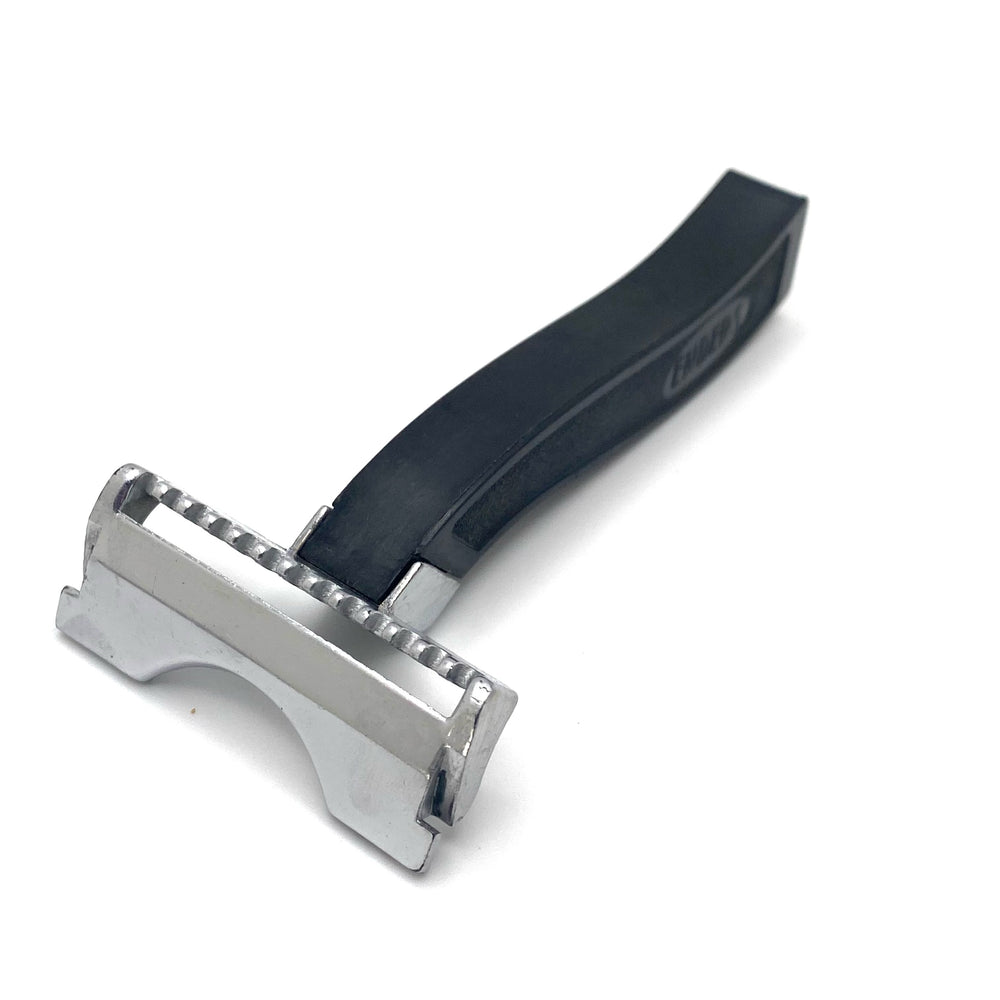 Pre-Owned & Vintage – The Razor Company